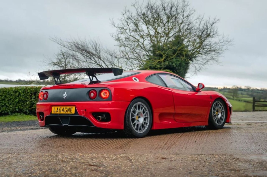A la venta un Ferrari 360 Challenge Modena de competición matriculado ...
