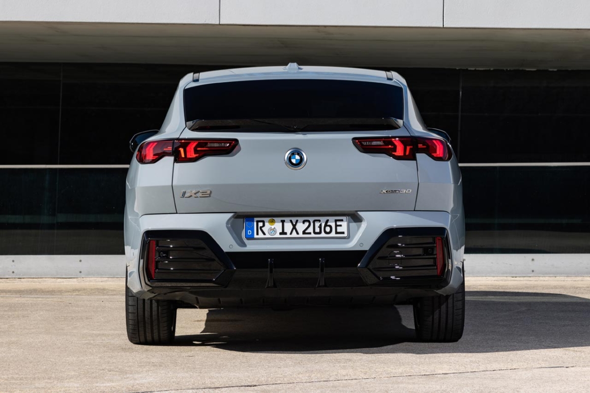 PRUEBA: BMW iX2 xDrive30, el primer X2 eléctrico