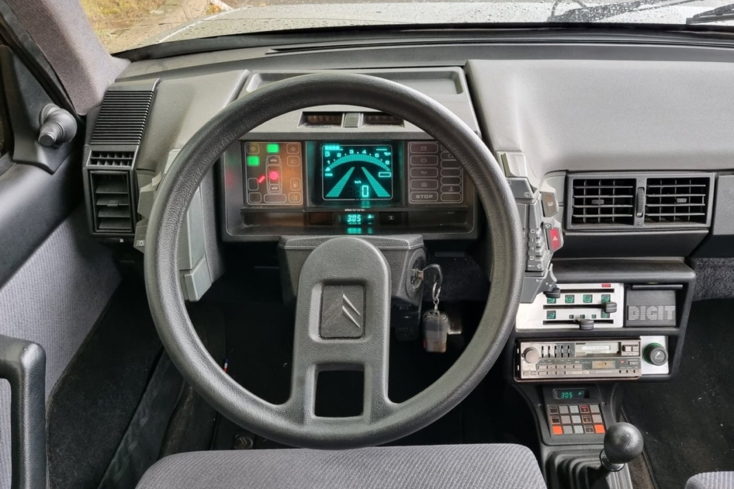 Los mejores cuadros de instrumentos de coches de los años ‘80 ...