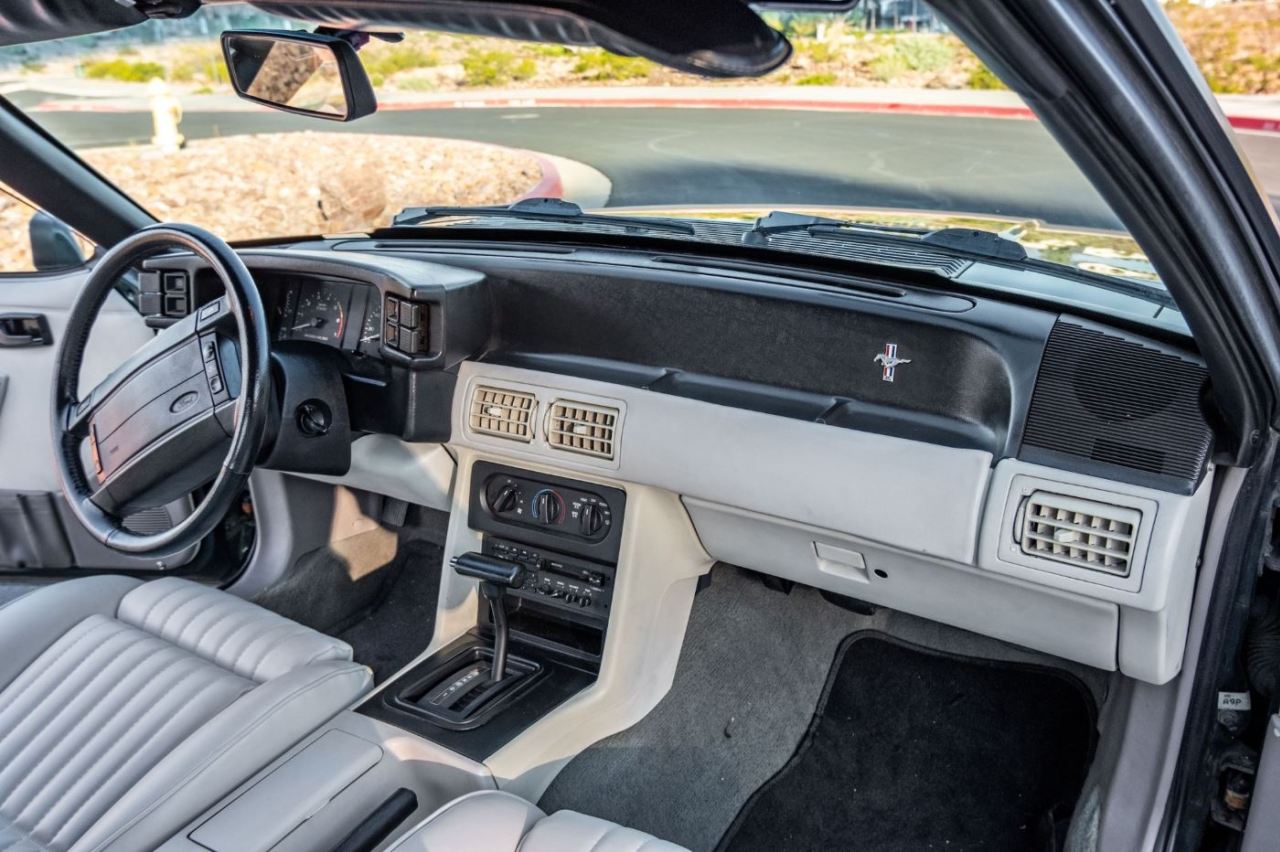 Ford Mustang Fox Body 7Up Edition (1990), la edición especial con ...