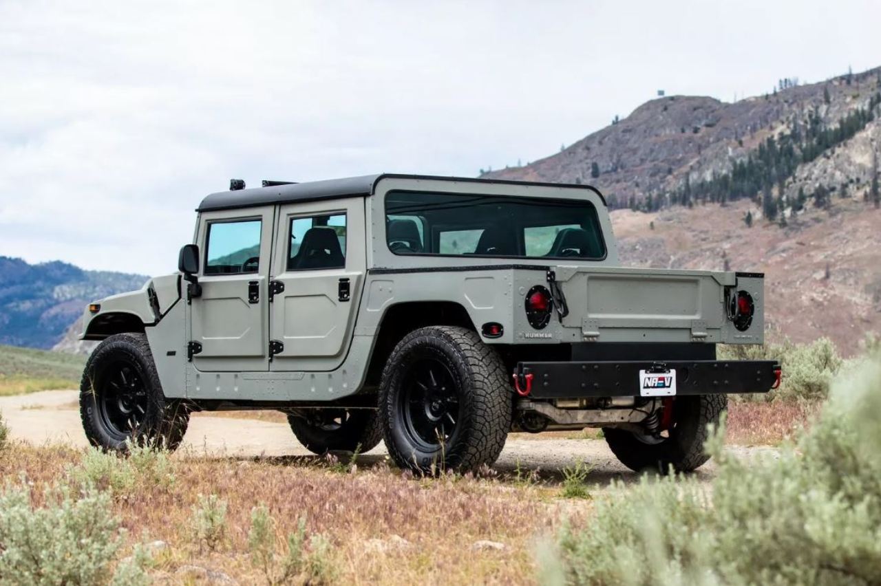 Este Hummer H1 ha sido equipado con un sistema de propulsión eléctrico ...