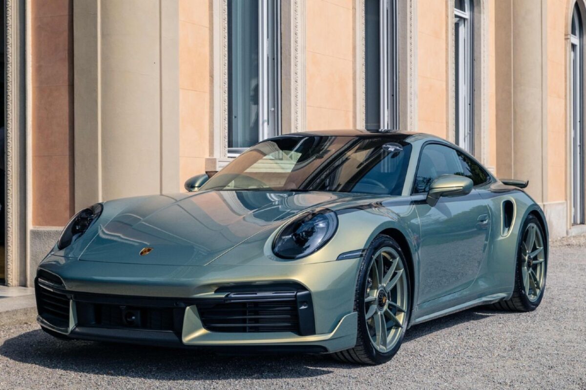 Solo la pintura Urban Bamboo de este Porsche 911 Turbo S vale más que ...