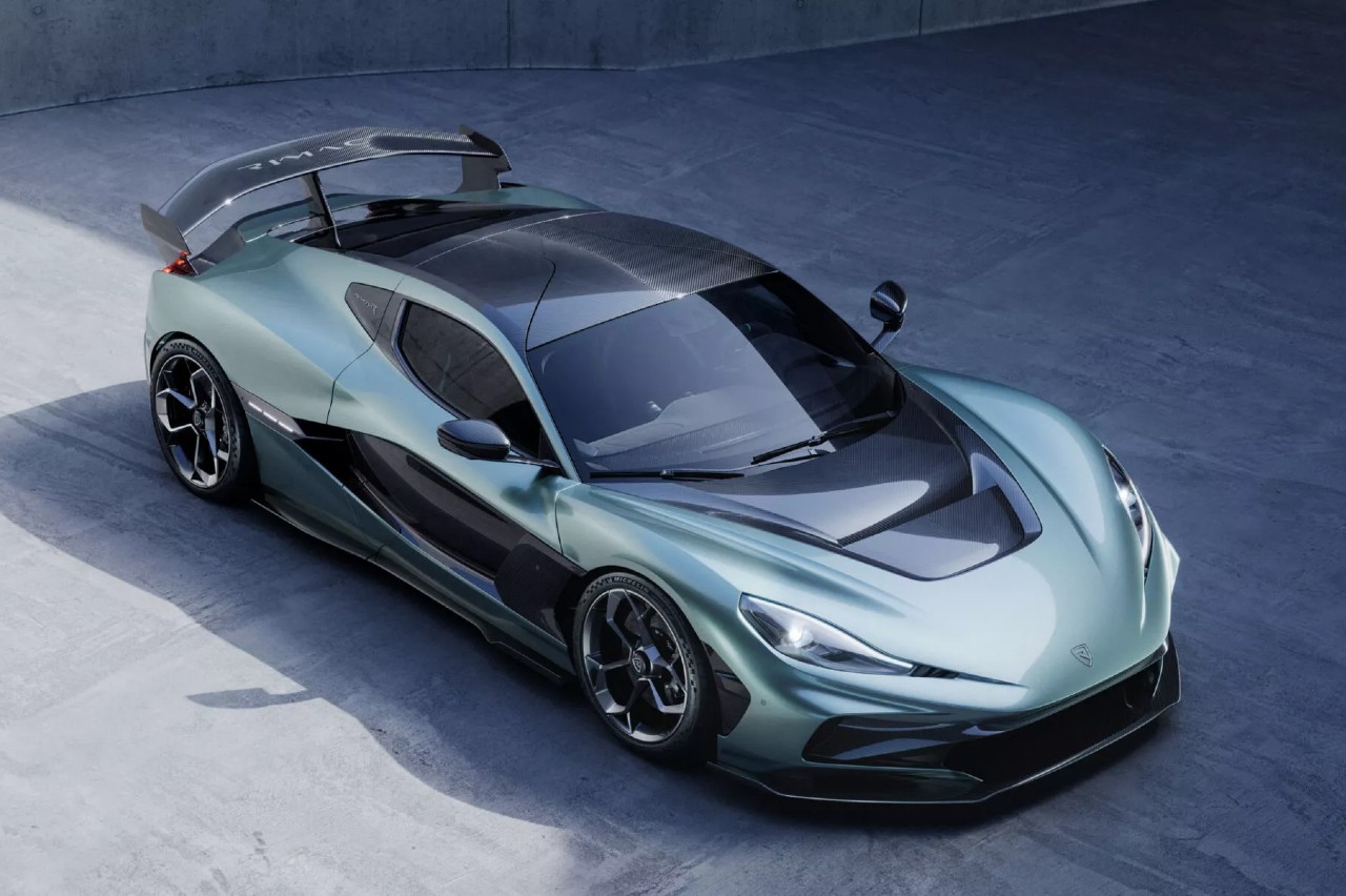 Rimac Nevera R: con 2.017 CV y 35 kg más ligero - Periodismo del Motor