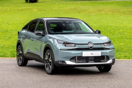 Citroën C4 y C4 X 2025, actualización con nueva imagen y más confort a ...