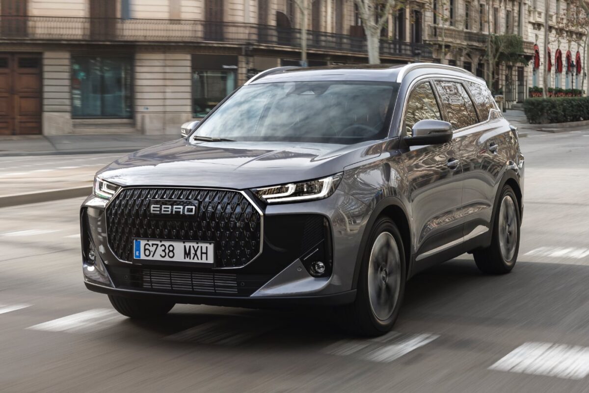 PRUEBA del EBRO S700 Luxury, el SUV chino con tinte español pega fuerte