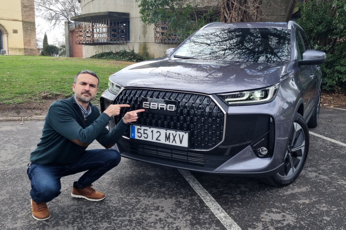 PRUEBA en VÍDEO del Ebro S700, el SUV chino de origen español