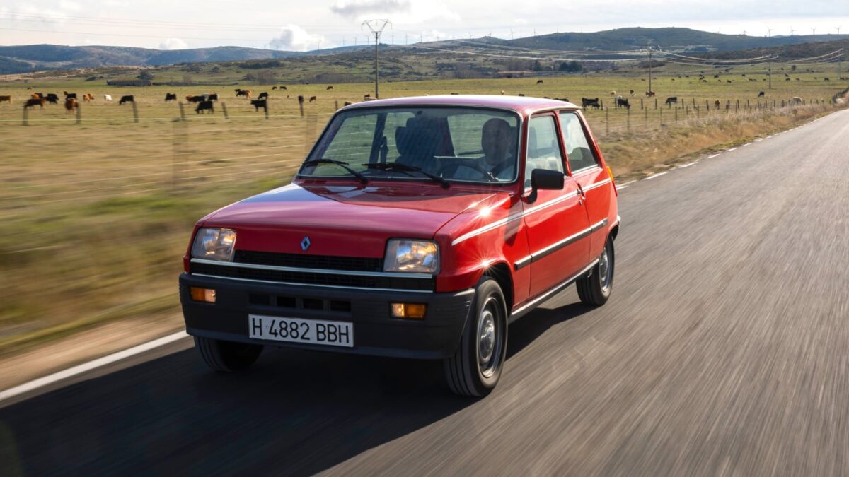 Renault 5 Supercar, el R5 Frankestein fabricado con piezas procedentes ...